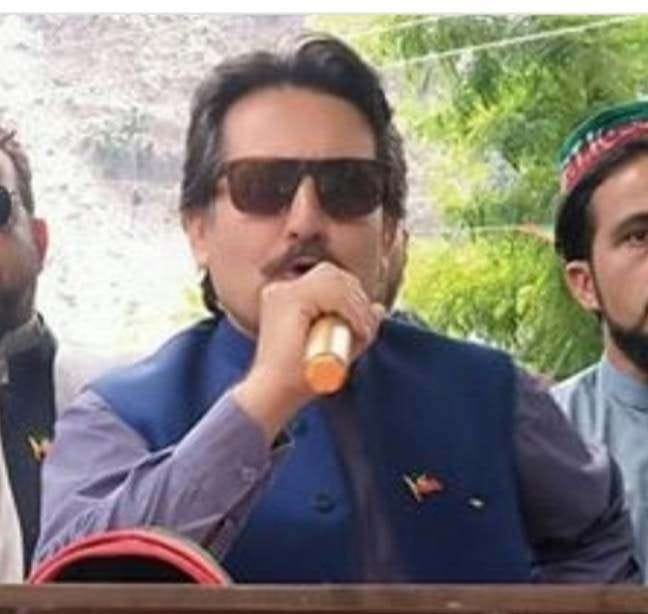 PTI's first wicket falls in Chitral - Chitral Today